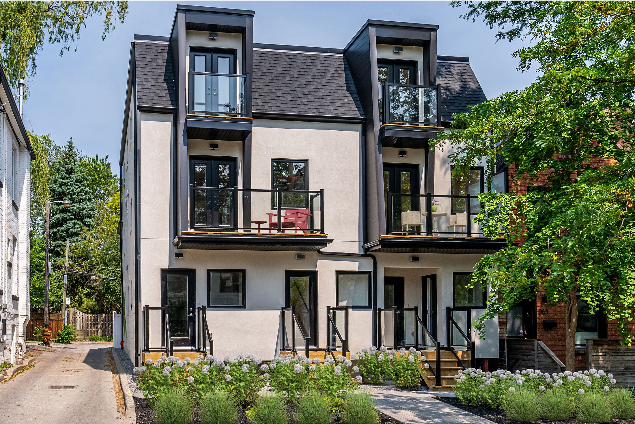 Multiplex Houses in Toronto - lux properties